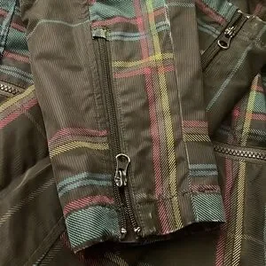 Empyre | Jackets & Coats | Empyre Plaid Snowboarding Jacket | Poshmark